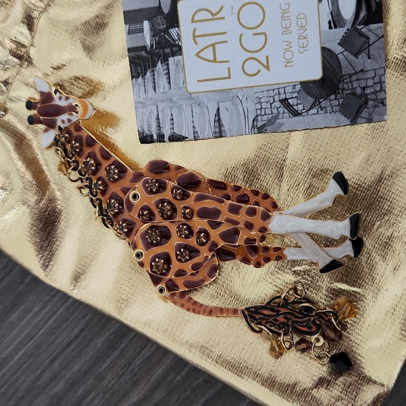 lunch at the ritz | Jewelry | Giraffe Pin Latr 2go By Lunch At The Ritz ...